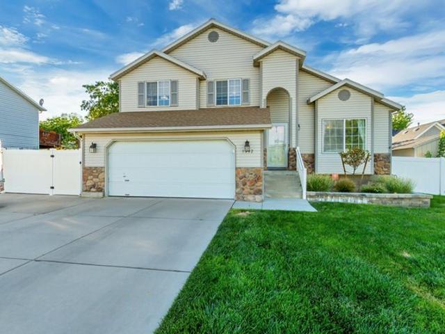 3592 S 7515 W, Magna, UT 84044