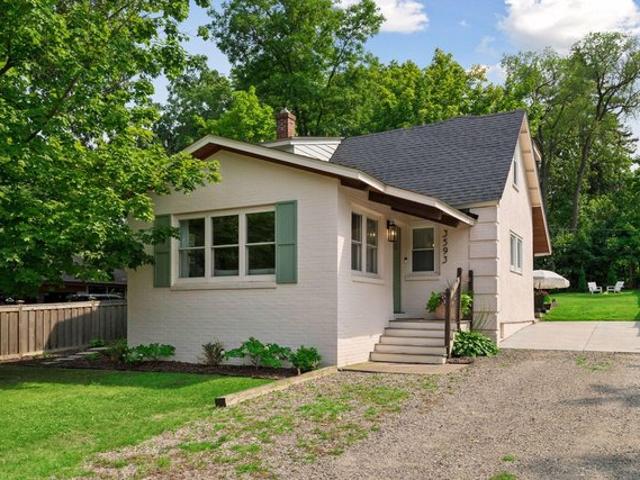 3593 Crystal Pl, Wayzata, MN 55391