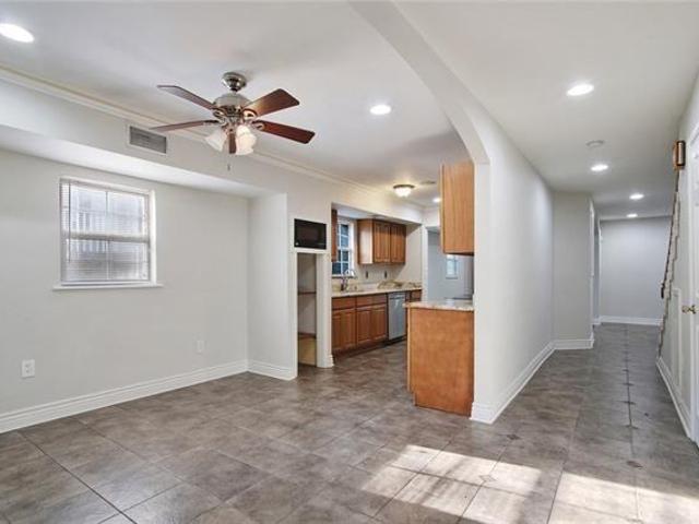 359 39Th Street