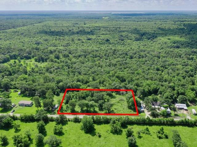359 County Road 472, Sweeny, TX 77480