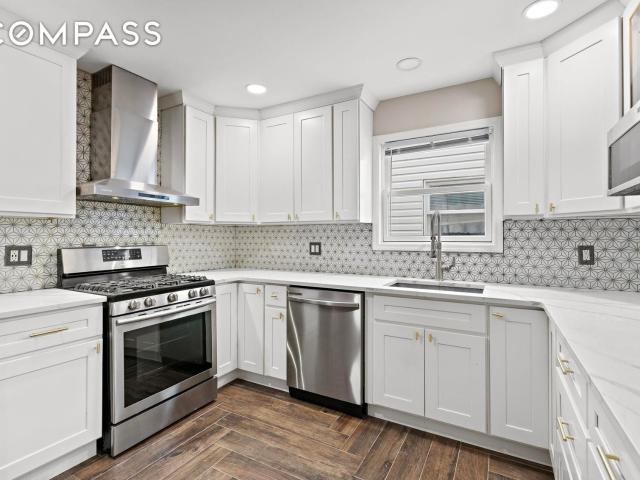 359 Cator Ave 2, Jersey City, NJ