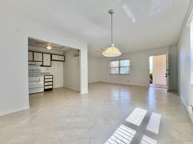 359 Capri H Unit 359, Delray Beach, FL 33484