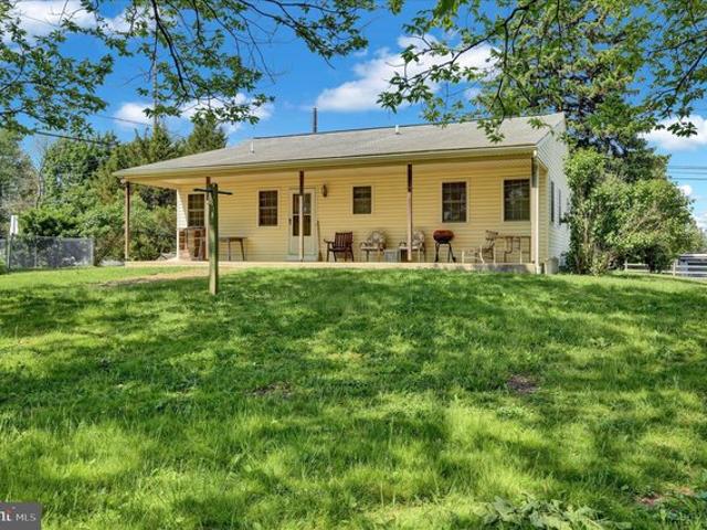 359 Gibraltar Rd, Reading, PA 19606