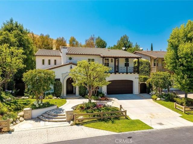 359 Loire Valley Dr, Simi Valley, CA 93065