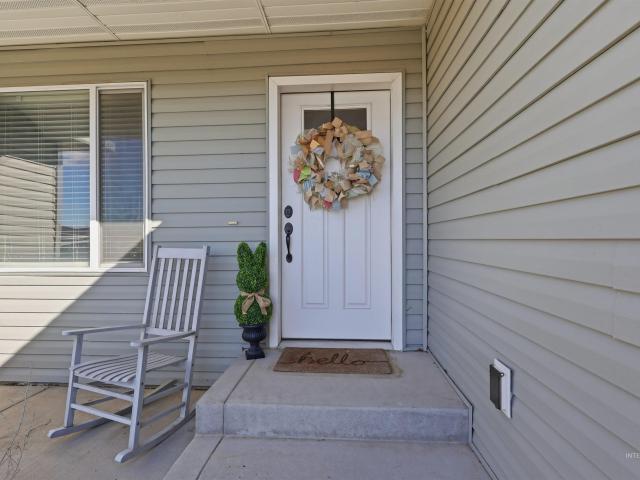 359 Miller Ave