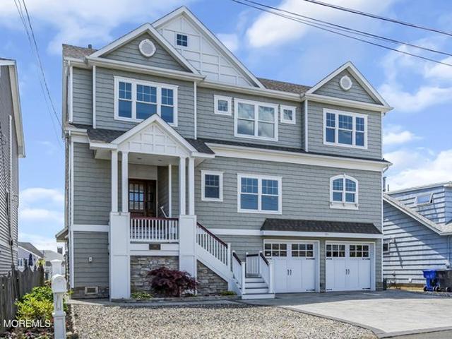 359 Naples Ct, Lavallette, NJ 08735