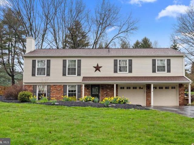 359 Stratford Ave, Collegeville, PA 19426