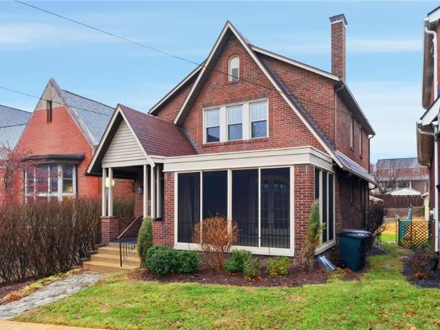 359 Pennsylvania Ave, Oakmont, PA 15139 | MLS #1737 | Compass