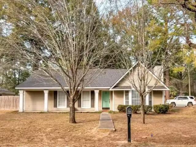359 VAUGHN DR S, SATSUMA, AL 36572 Single Family Residence For.
