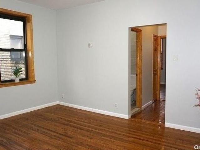 35 42 94Th St D4, Jackson Heights, NY