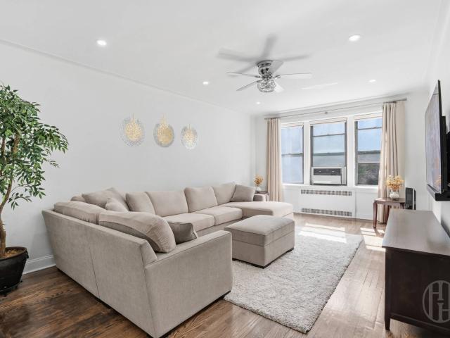 35 45 81st Street, Queens, NY