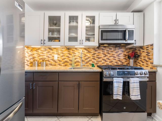 35 50 85th Street, Unit 7H | Compass