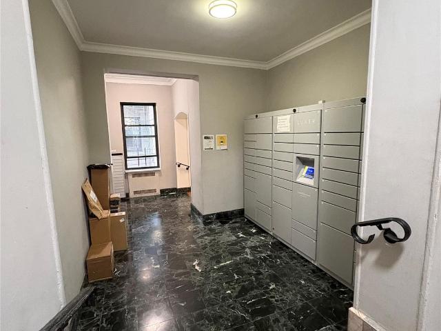 35 75th Street 105