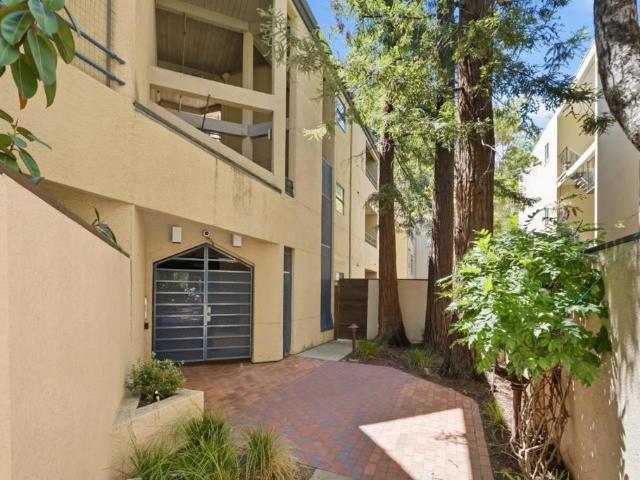 35 9th Avenue 11