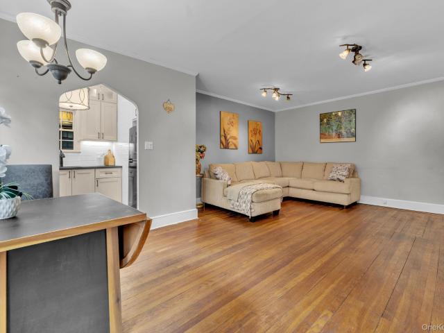 35 05 th Street 15