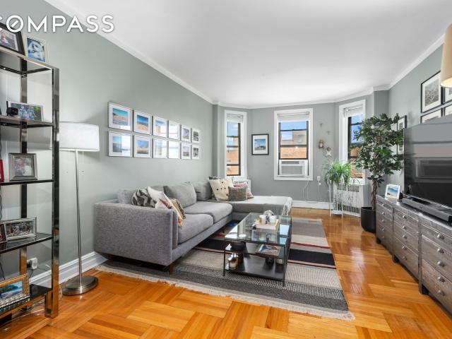 35 06 88th Street, Queens, NY