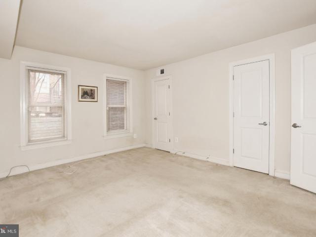 35 14th St NE, Unit 35, Washington, DC 20003 | MLS #DCDC2250