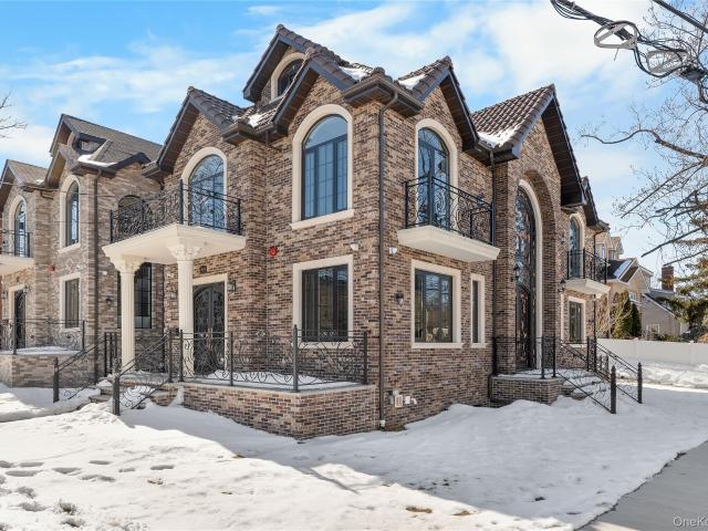 35 18 st Street | Compass