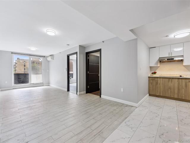 35 20 th Street 3B