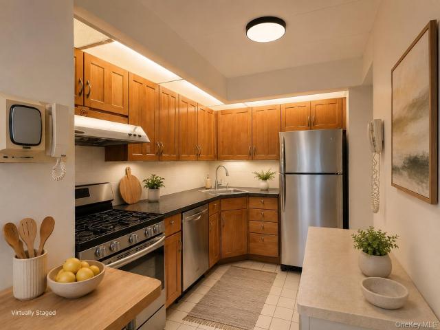 35 20 th Street 5E