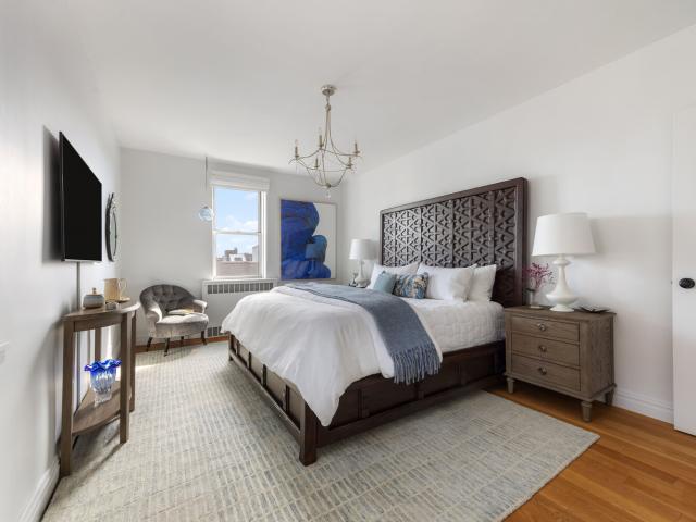35 21 79th Street, Unit 6K