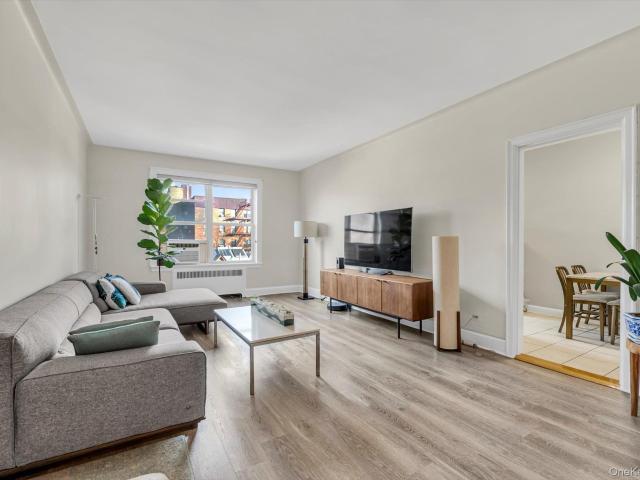 35 24 72nd Street 5G