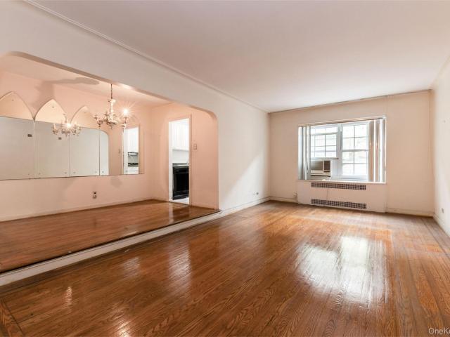 35 24 78th Street B24