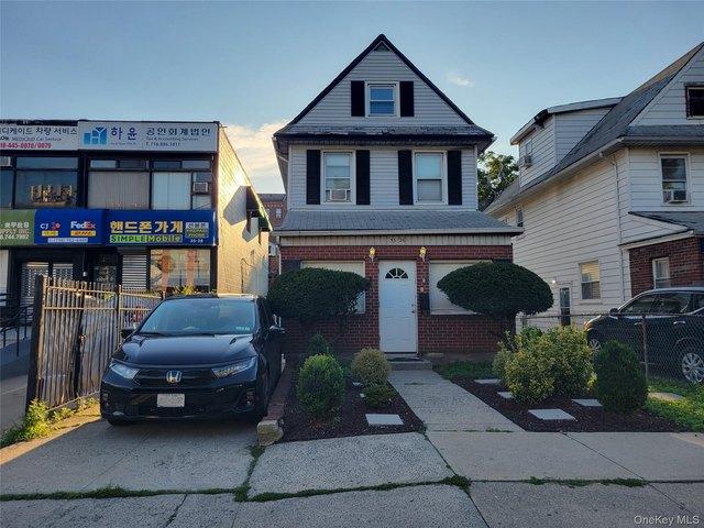 35 26 th St, Flushing, NY 11354