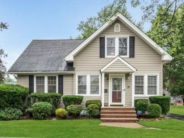 35 2nd St, Pequannock Township, NJ 07440