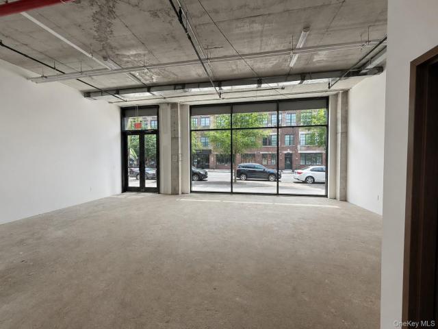 35 30 th Street S3