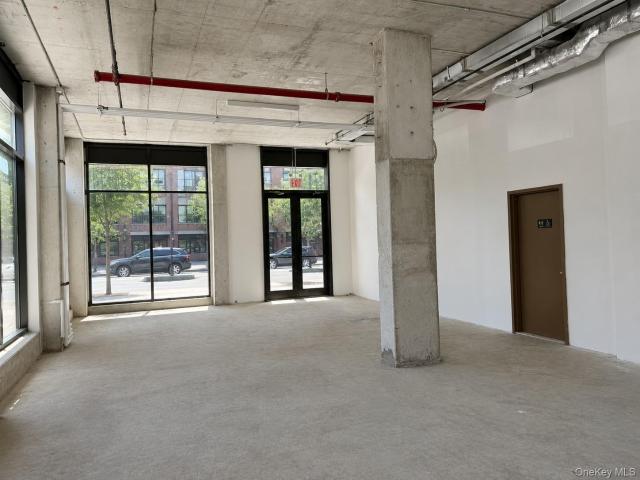 35 30 th Street S4