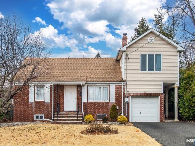 35 Taggart Way