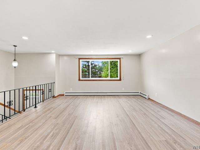35 Tomcyn Drive