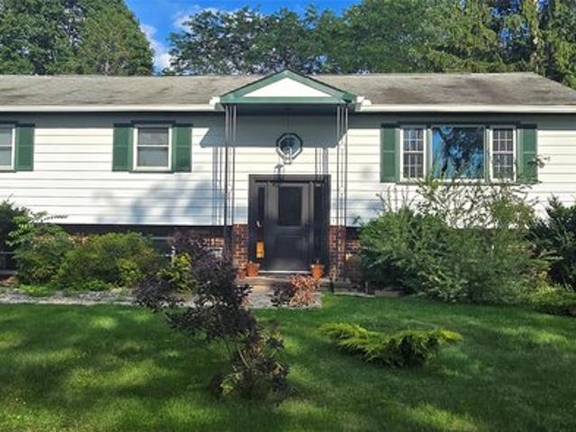 35 Trenton Rd, Fishkill, NY 12524