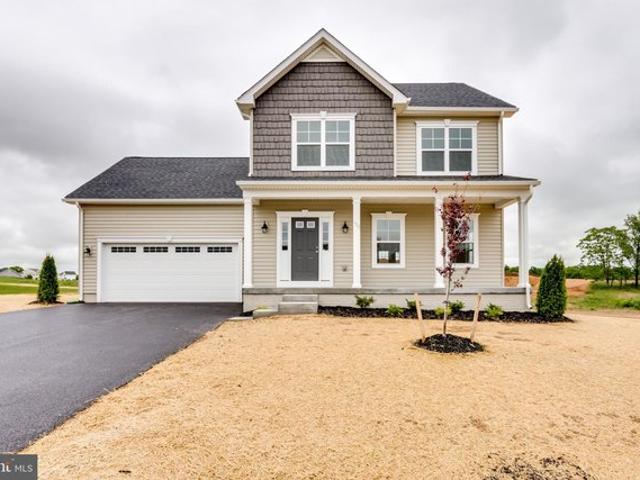 35 Trifecta Trl, Martinsburg, WV 25404