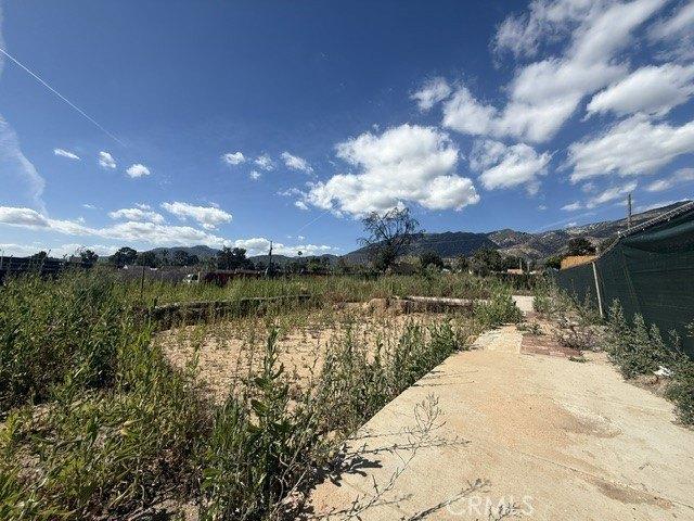 35 W Mariposa St, Altadena, CA 91001