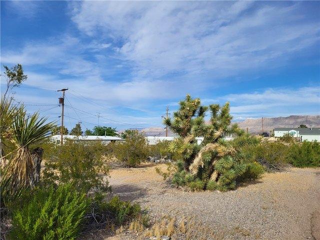 35 W Iceberg Canyon Dr, Meadview, AZ 86444