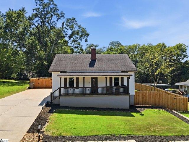 35 W 5th St, Greenville, SC 29611