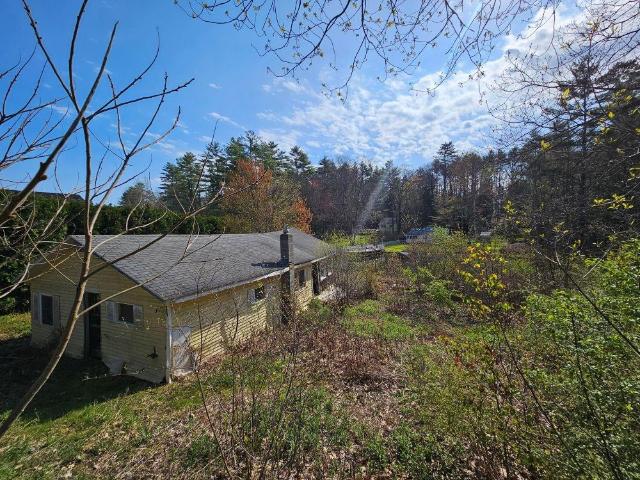 35 West Shore Road