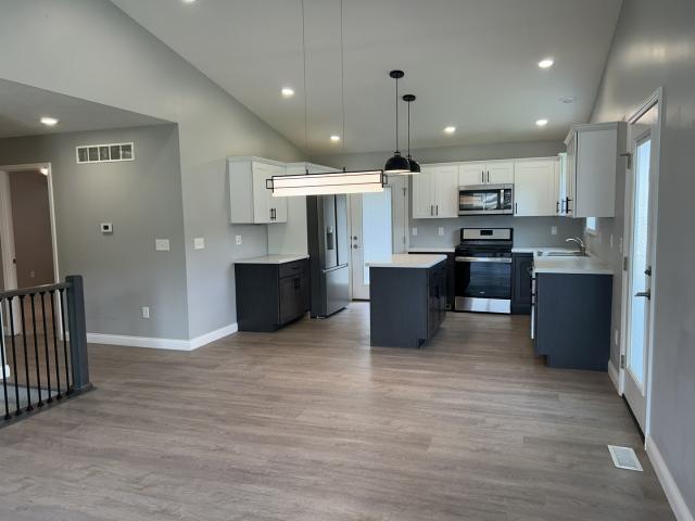35 Winding Way