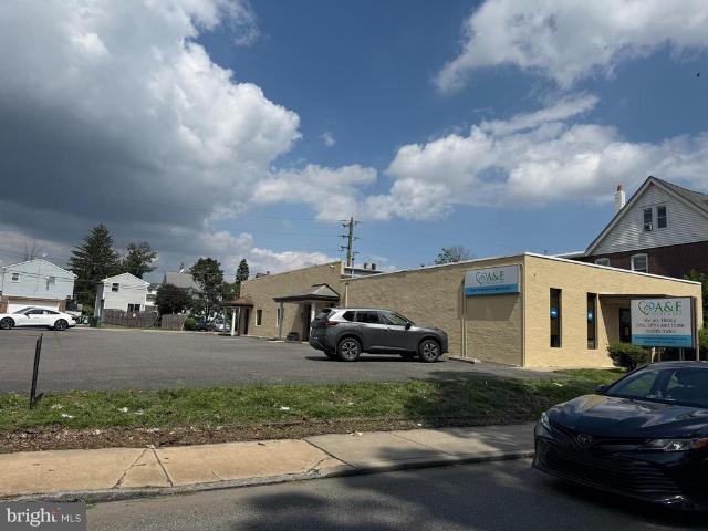 35 Woodland Avenue
