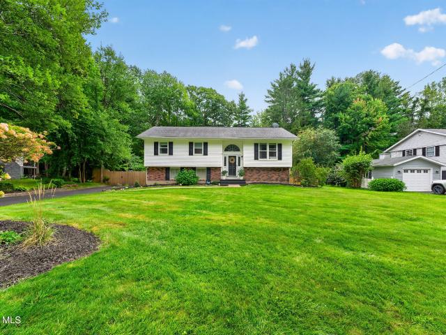 35 Acorn Avenue
