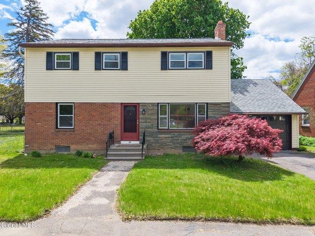 35 Albion St, Schenectady, NY 12302