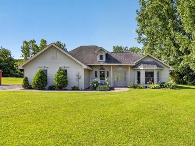 35 Algerine Rd, Lansing, NY 14882