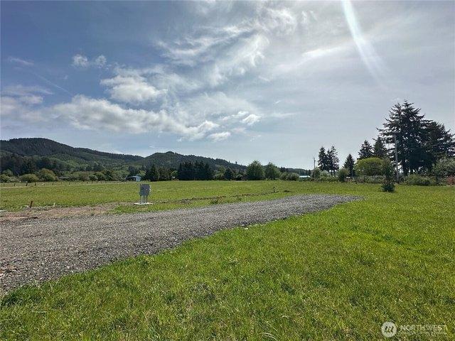 35 Amandas Way, Forks, WA 98331