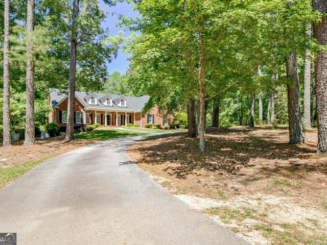 35 Ashford Lane