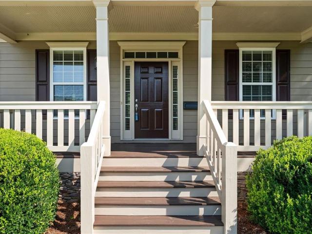 35 Applewood Lane