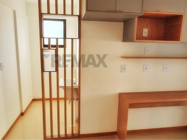 35 Área Útil Apartamento Alugar, 1 Dormitórios localizado em Avenida Octávio Mangabeira, 1001, Pituba, Salvador, Bahia, 41830050 | Brasil