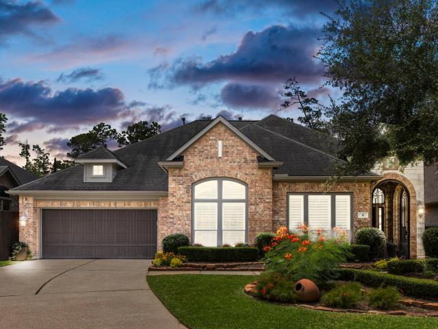 35 Avalon Oaks Court