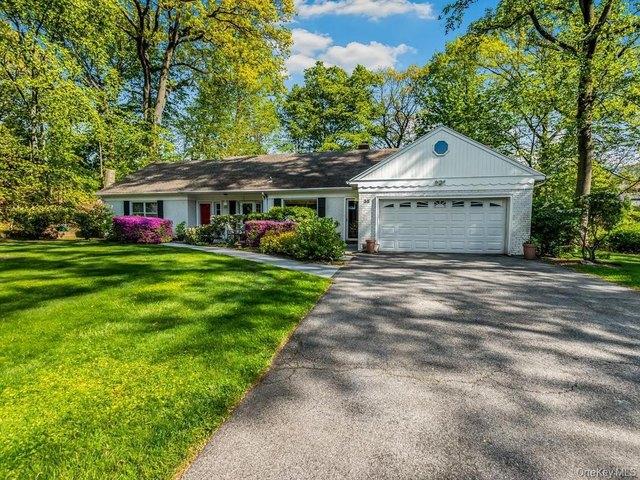 35 Barnard Rd, New Rochelle, NY 10801